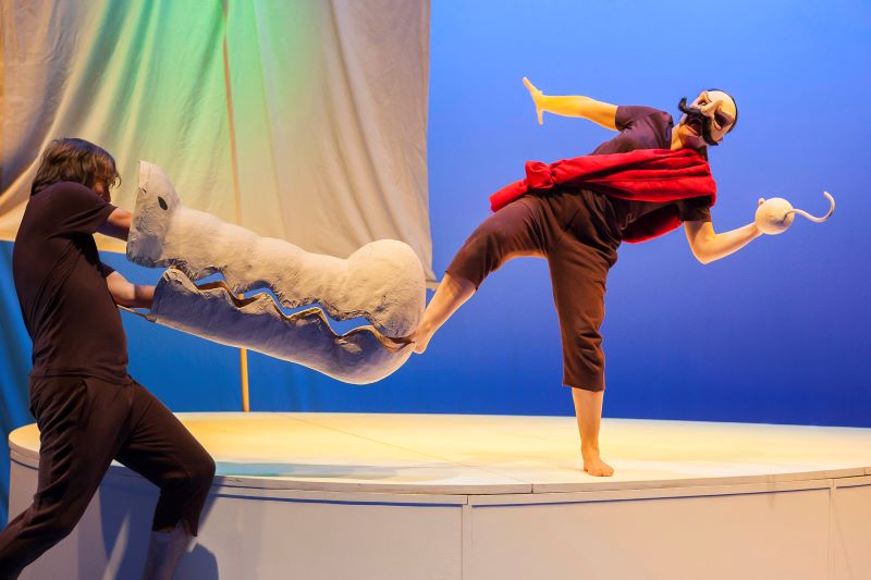 EL PERRO AZUL “PETER PAN Y WENDY” • Escuela Navarra de Teatro